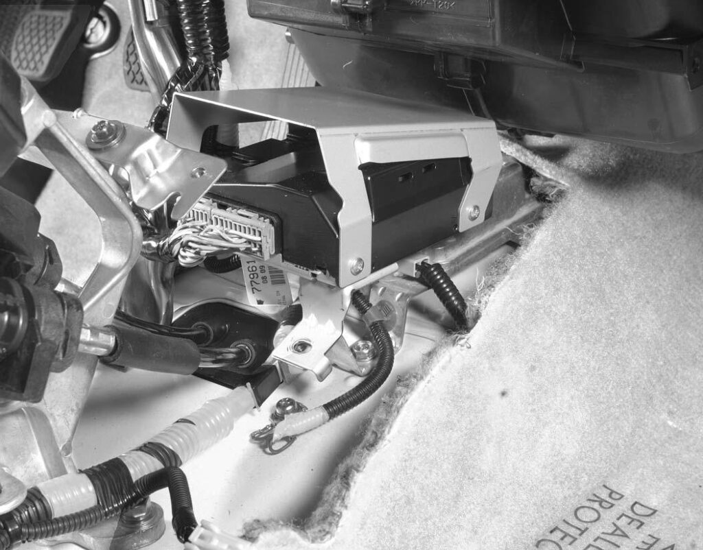 2006 2007 2008 2009 2010 2011 Honda Civic Amplifier Bypass - Mobile Max ...